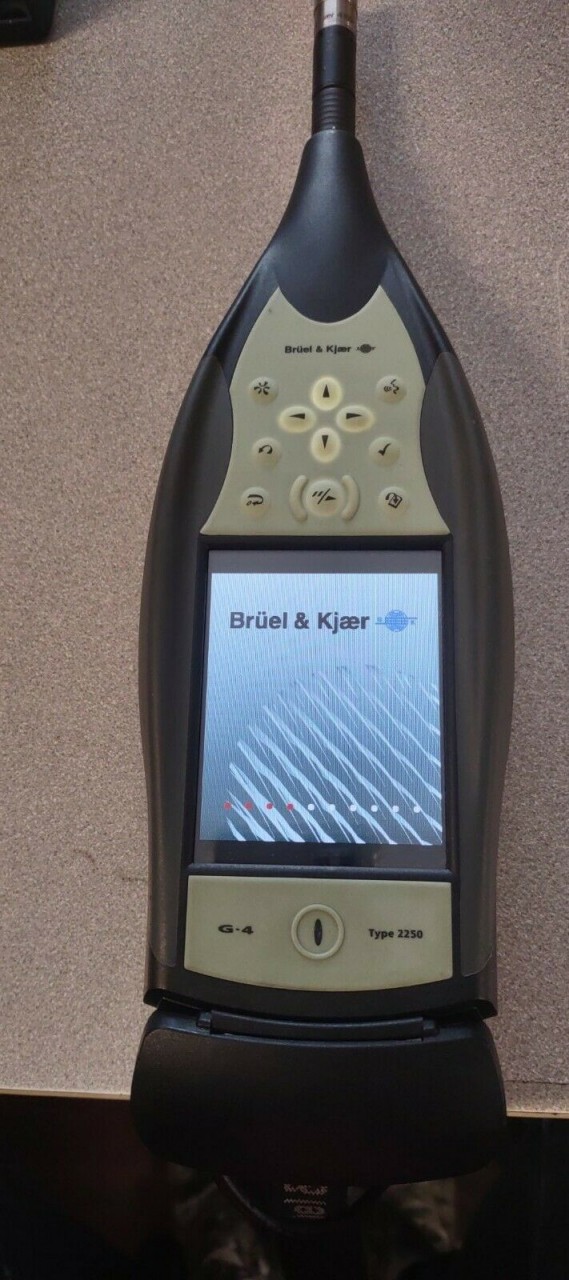 Bruel Kjaer 2250 Sound Level Meter - MEASUREMENT EQUIPMENT STORE
